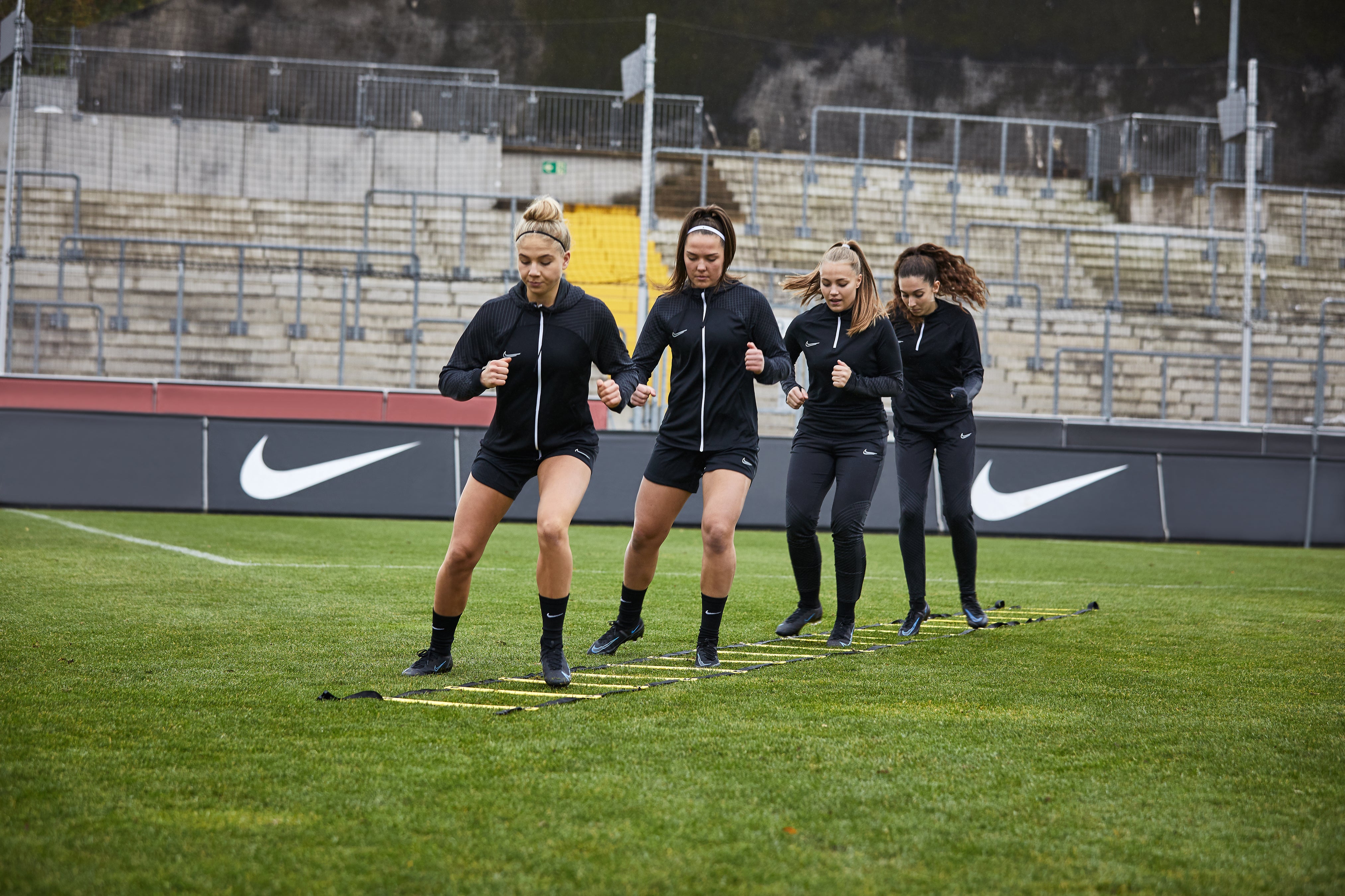 Football Kits | Team Football Kits | Sports Kits | KitKing